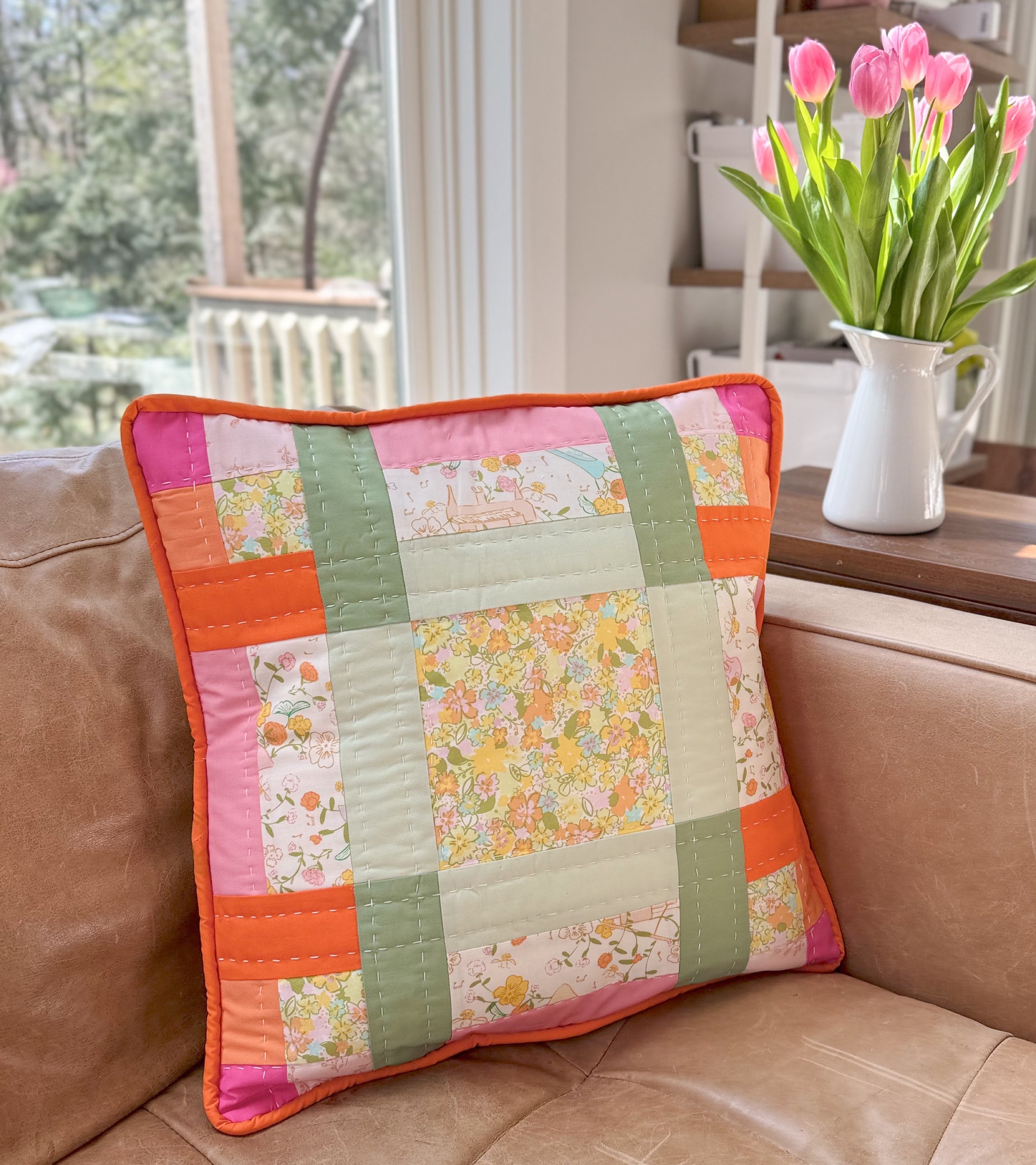 Mod Plaid Pillow Pattern (Digital PDF) – Midlife Quilter
